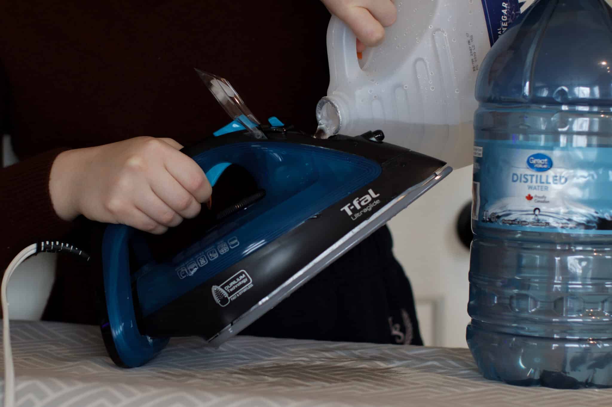4 Easy Steps to Clean an Iron - House Work