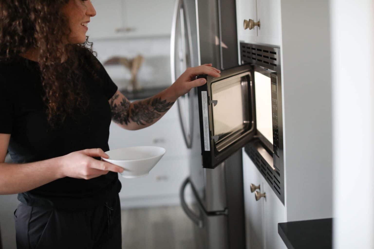 Easy Microwave Cleaning - House Work